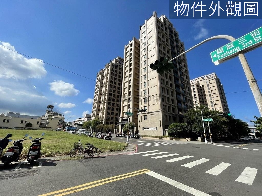R5新世界高雄市鳳山區福誠二街電梯大廈r5新世界漂亮2房平車 房屋出售 樂屋網