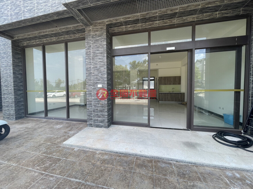 金門縣金湖鎮電梯大廈金湖大馬路旁優質大店面附超大地下室 房屋出售 樂屋網