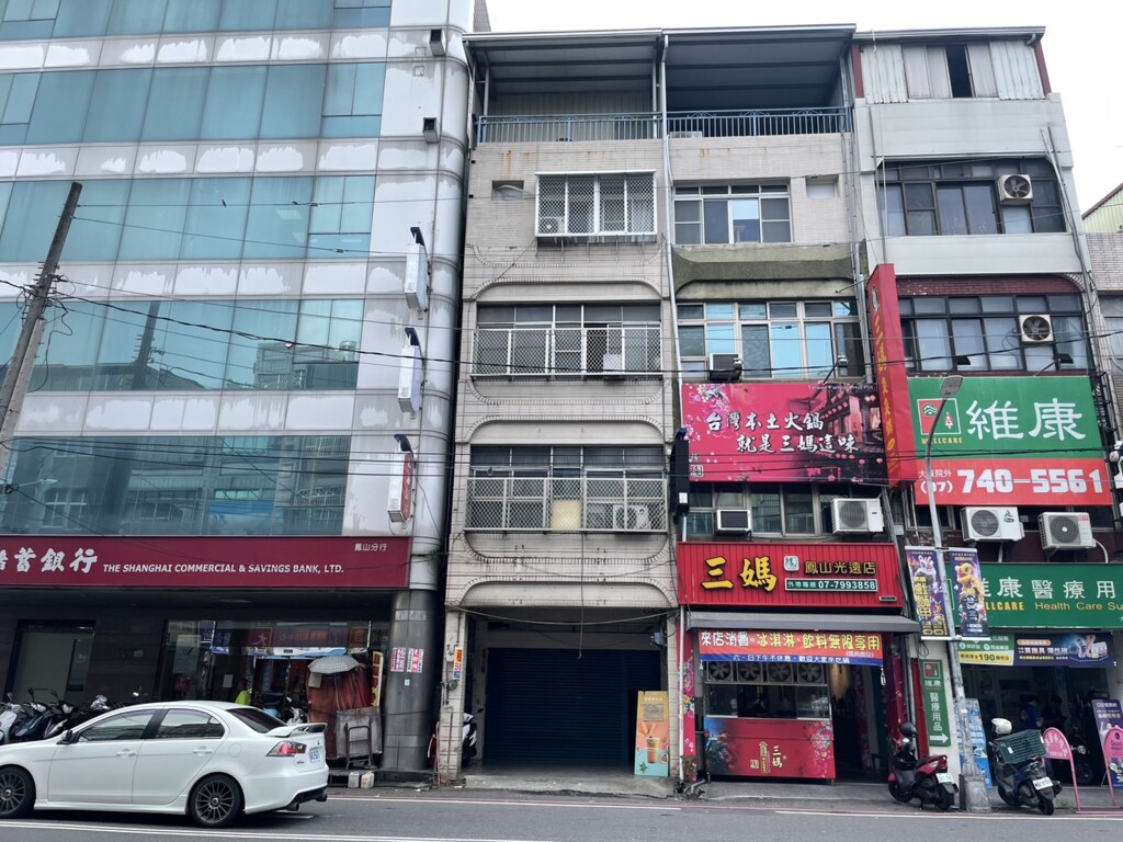高雄市鳳山區光遠路透天厝大東藝文中心賺錢金店面 房屋出租 樂屋網