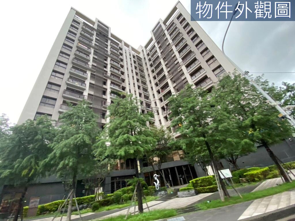 佳福佳璽台中市大里區日新路電梯大廈j佳福佳璽｜大三房附平面車位露台戶稀有釋出 房屋出售 樂屋網