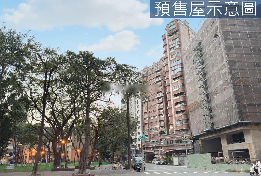 公園景觀3+1房平車★漢神巨蛋捷運站 - 高雄市鼓山區十六本木買房子 | 樂屋網