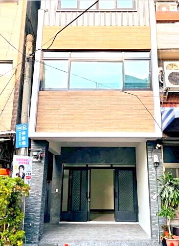 彰化縣員林市光明街透天厝★育英國小全新整理透天★可停車★自住收租皆宜 房屋出售 樂屋網