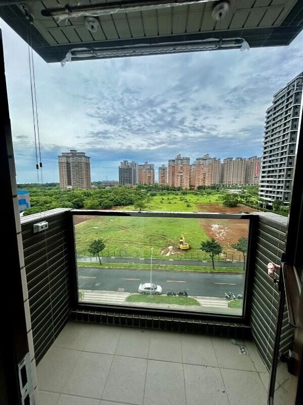 淡水新市鎮輕軌新市三路一段新品苑二房 新北市淡水區新品苑買房子、房屋出售 樂屋網