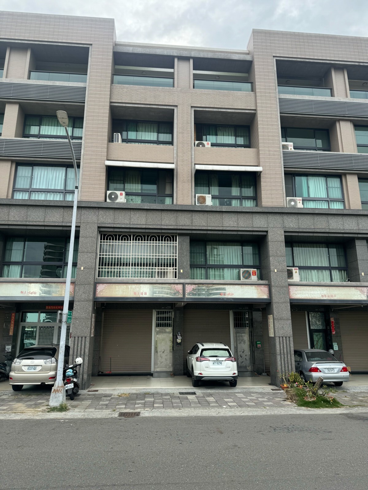 鳳甲臨路大透天店住（專約） 高雄市鳳山區買房子、房屋出售 樂屋網
