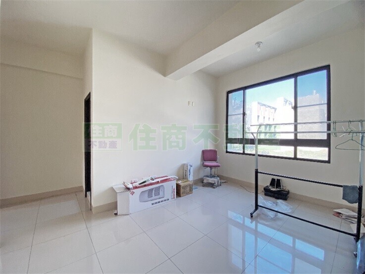 B0418景闊邊間住店套房 - 苗栗縣竹南鎮買房子、房屋出售 | 樂屋網