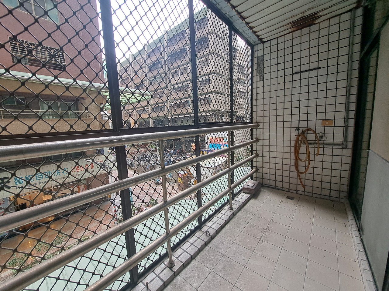 亞太投資廣場亞太花園廣場高雄市苓雅區三多四路電梯大廈翎亞灣三多商圈 12樓店舖 房屋出租 樂屋網