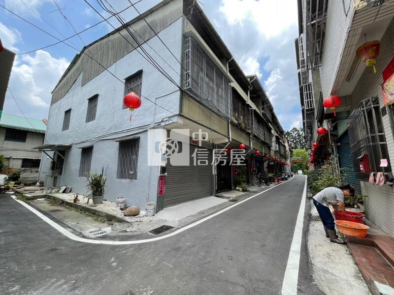 台中市霧峰區中正路透天厝霧峰免千萬全新整理車庫透天 房屋出售 樂屋網