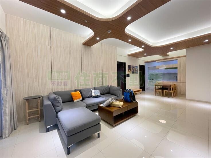 龍騰領袖特區鑫市政市政之星台南市安平區永華路二段電梯大廈鑫市政高樓層大三房車位|住商妮妮 房屋出售 樂屋網